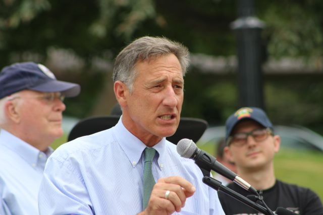 Shumlin takes shot at Scott, endorses Minter and Zuckerman - VTDigger