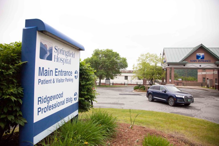 Moderna concludes Springfield Hospital’s 860 Covid-19 vaccine doses are ...