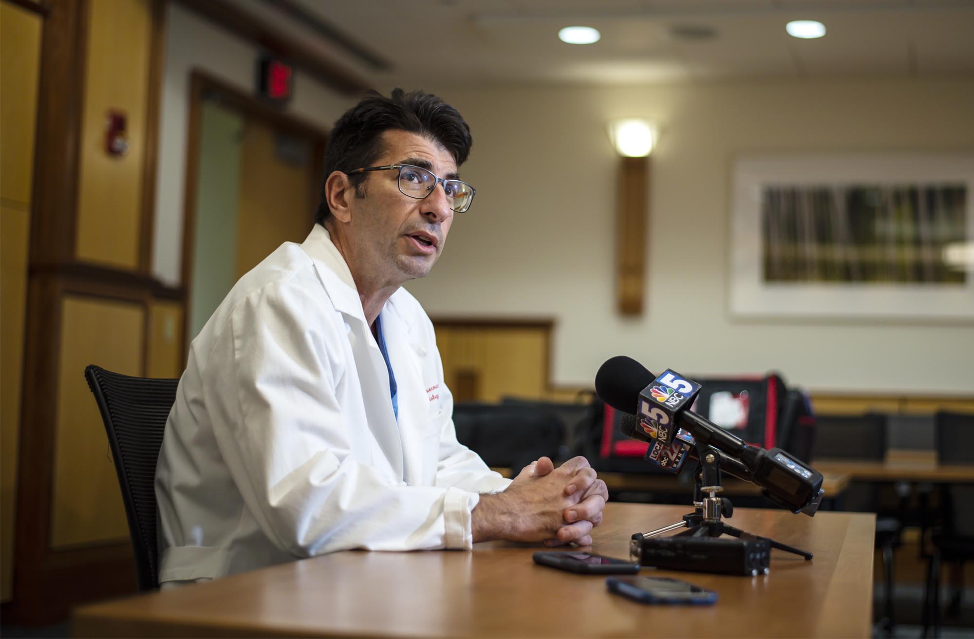 Bernie Sanders sidelined after hospitalization for 'chest discomfort ...