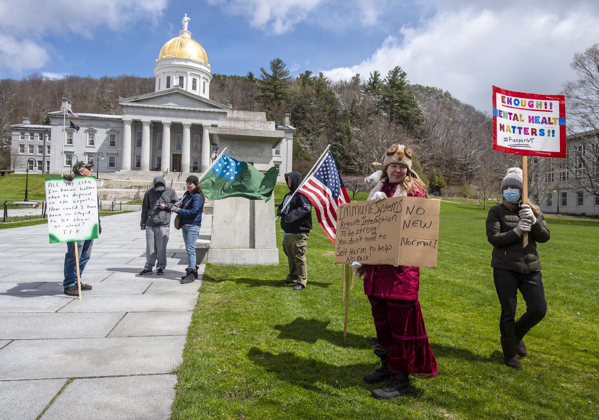 Small protest calls for end to Covid-19 shutdown - VTDigger