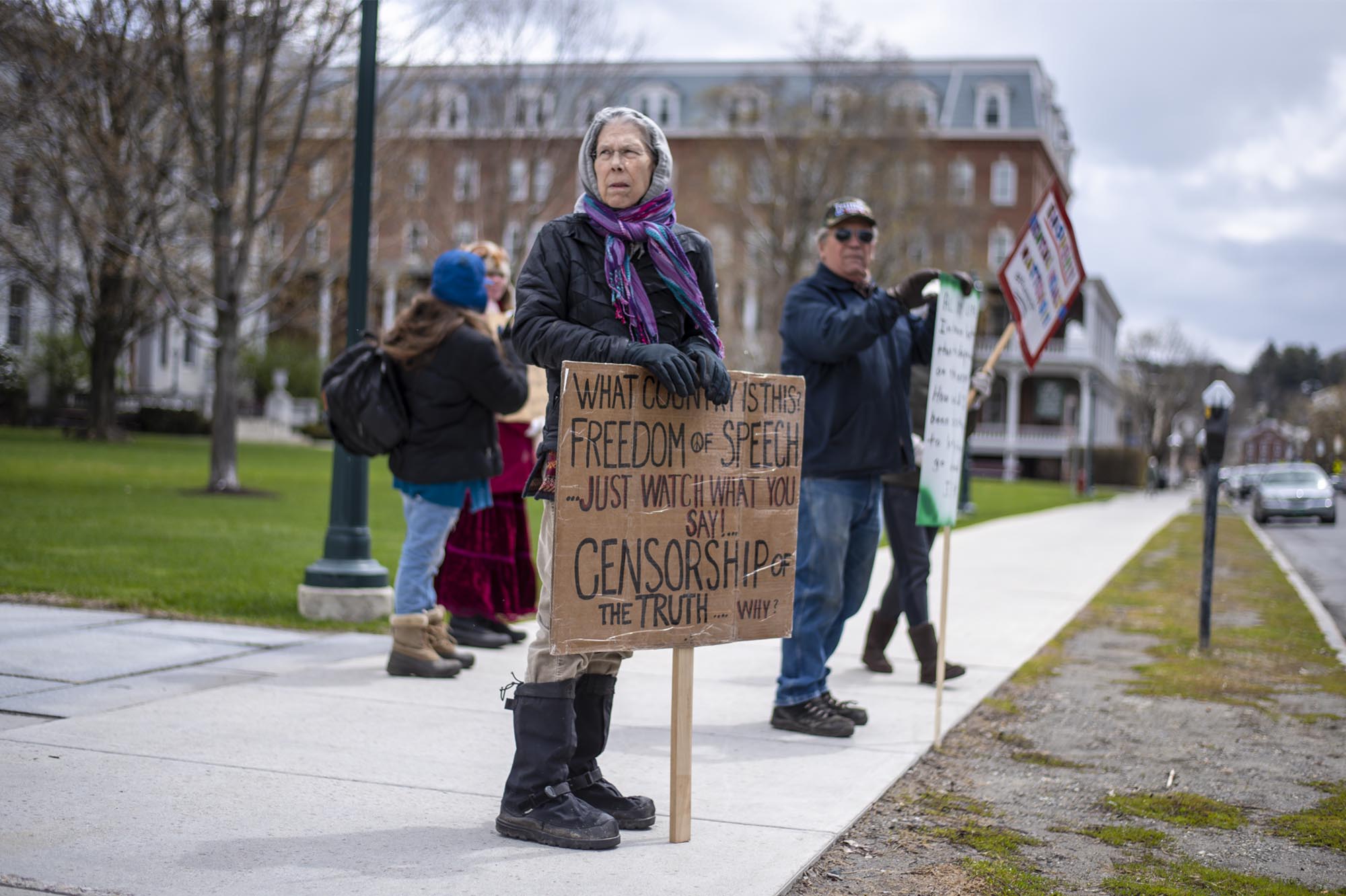 Small protest calls for end to Covid-19 shutdown - VTDigger