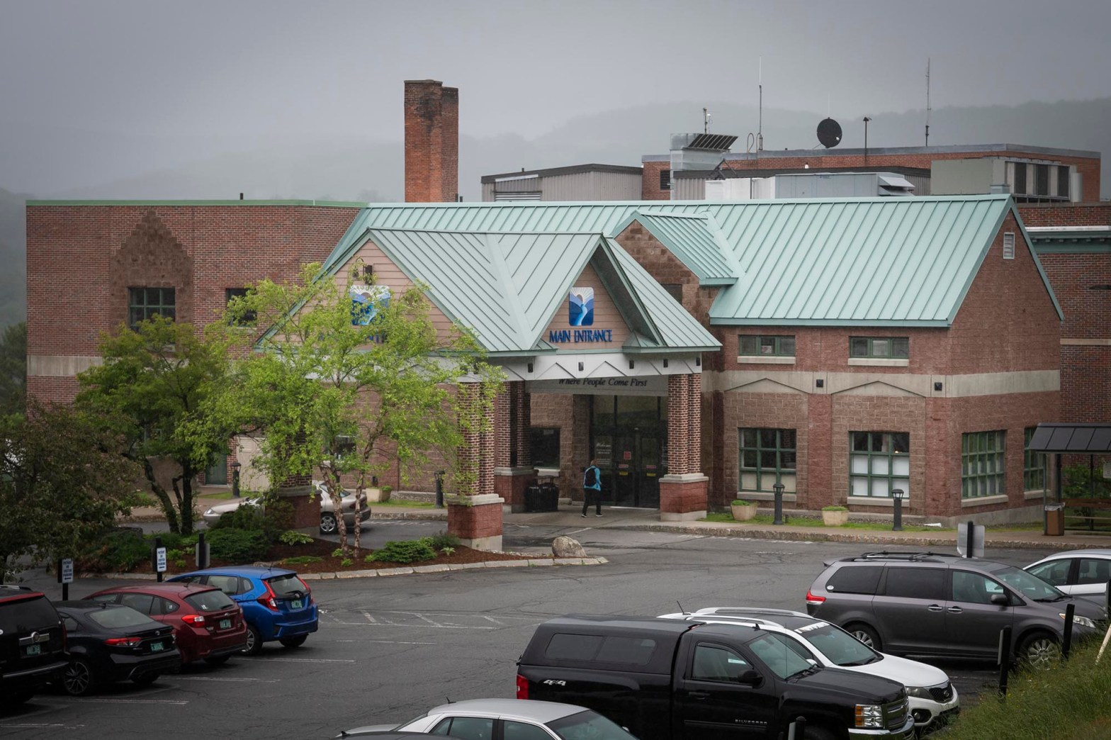 Consultant says 4 hospitals need ‘major restructuring,’ recommends ...