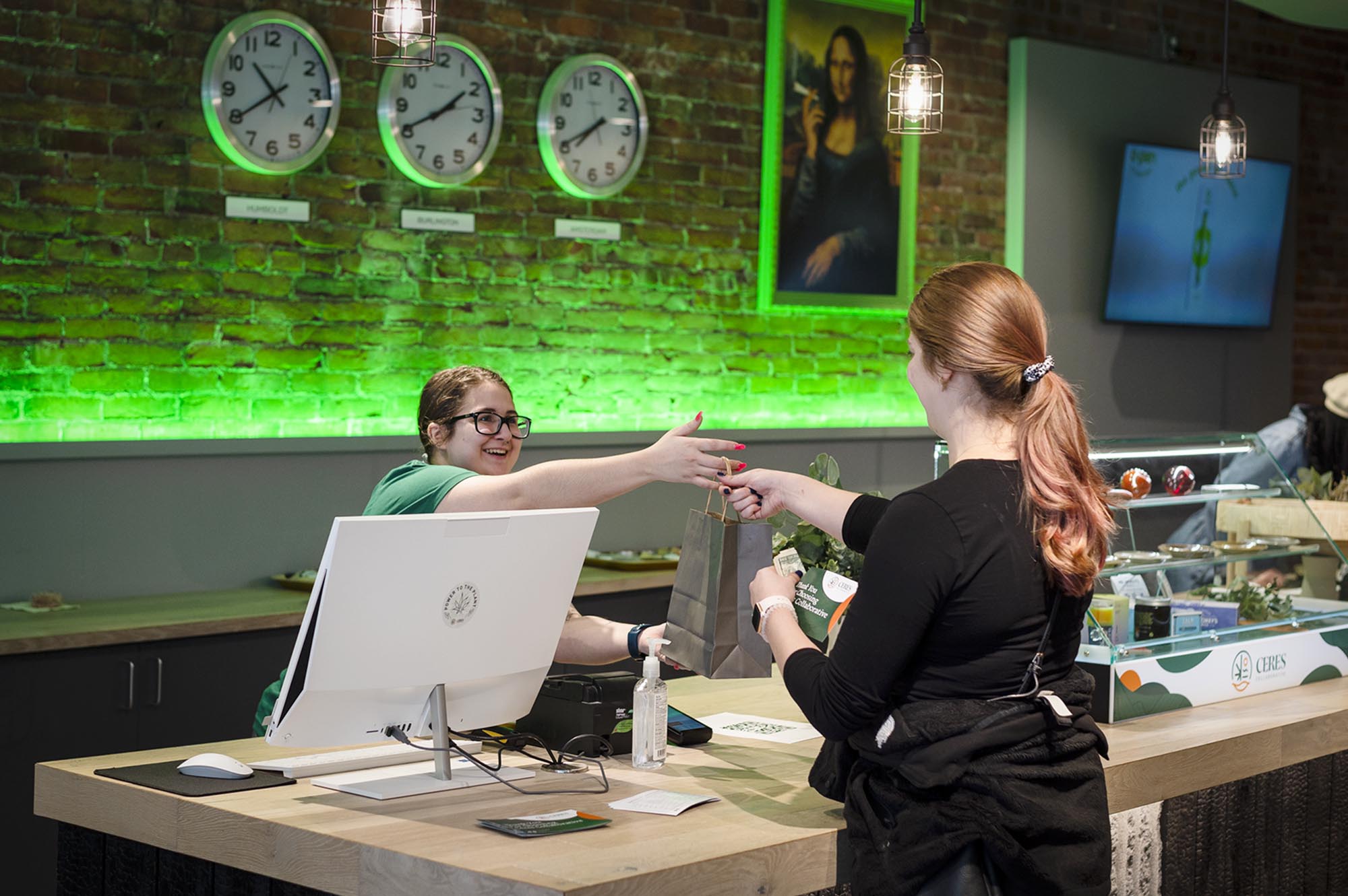 Vermont cannabis retailers report brisk sales in first days of legal ...