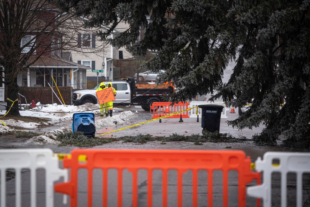 Vermont power outages persist and roads iced over as wind chills fall ...