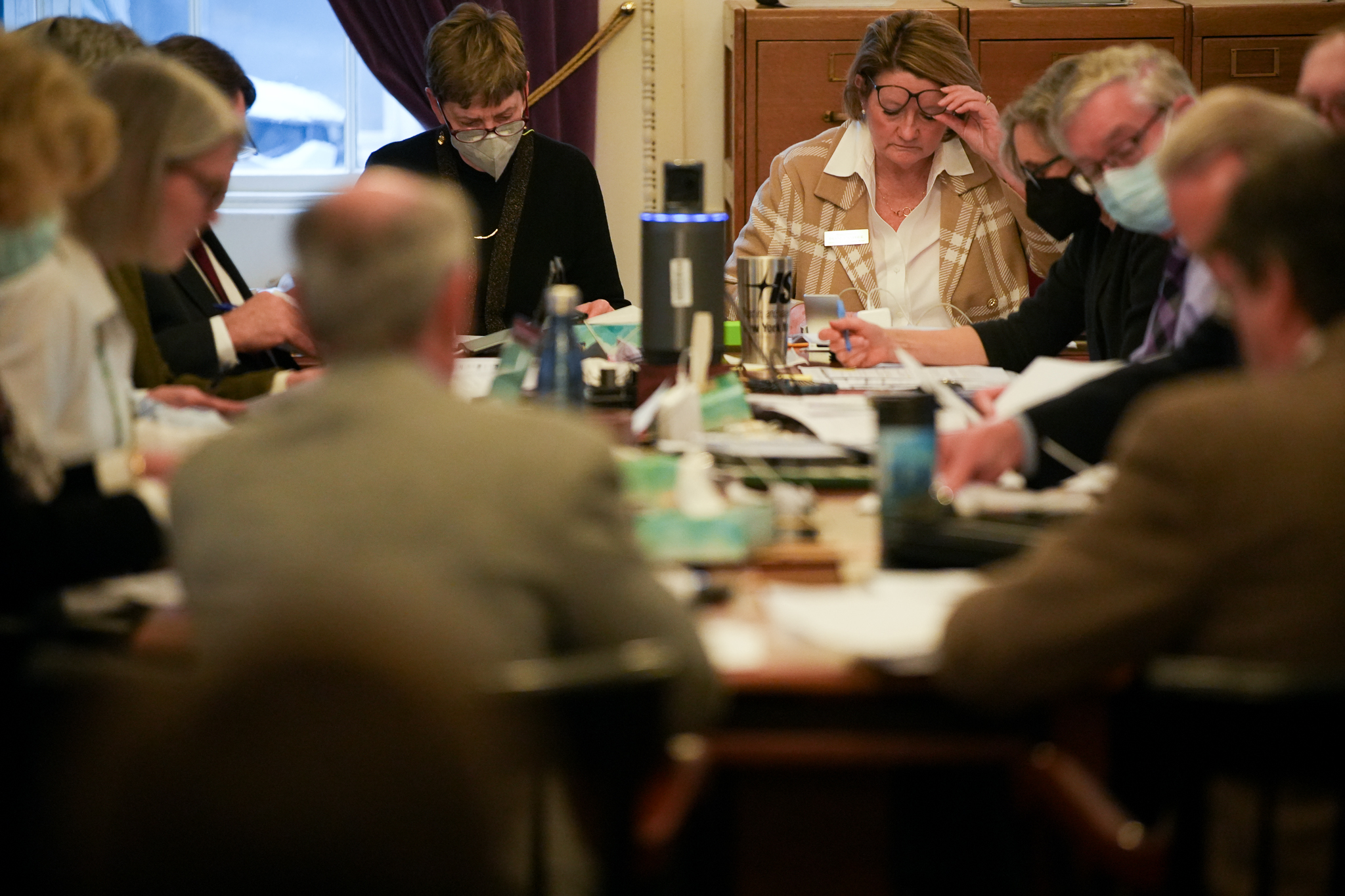 Gov. Phil Scott asks lawmakers to move $283 million into spending plans ...