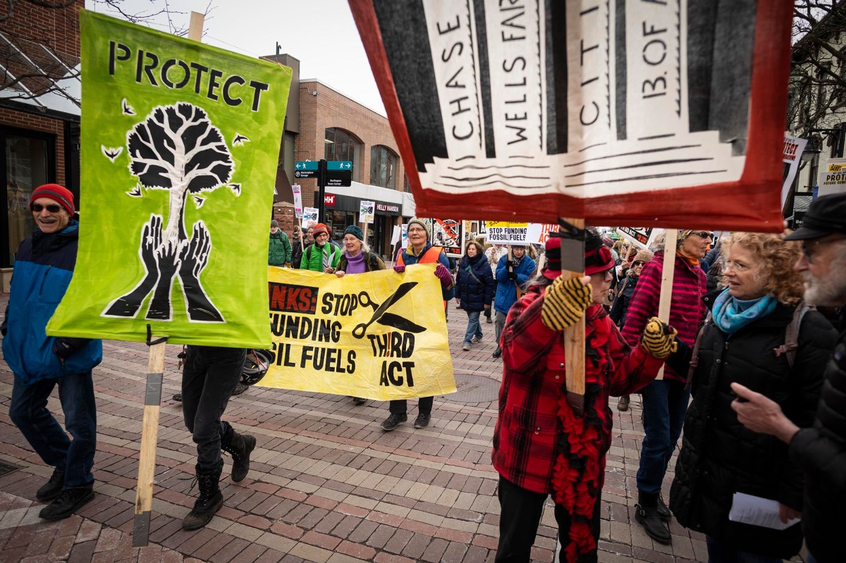 Climate activists gather in Burlington to protest Chase Bank’s fossil ...