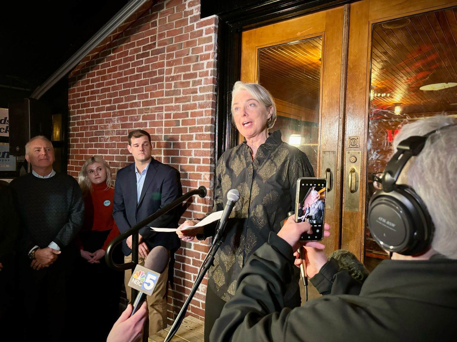 Emma Mulvaney-Stanak elected mayor of Burlington, 1st woman to lead the ...