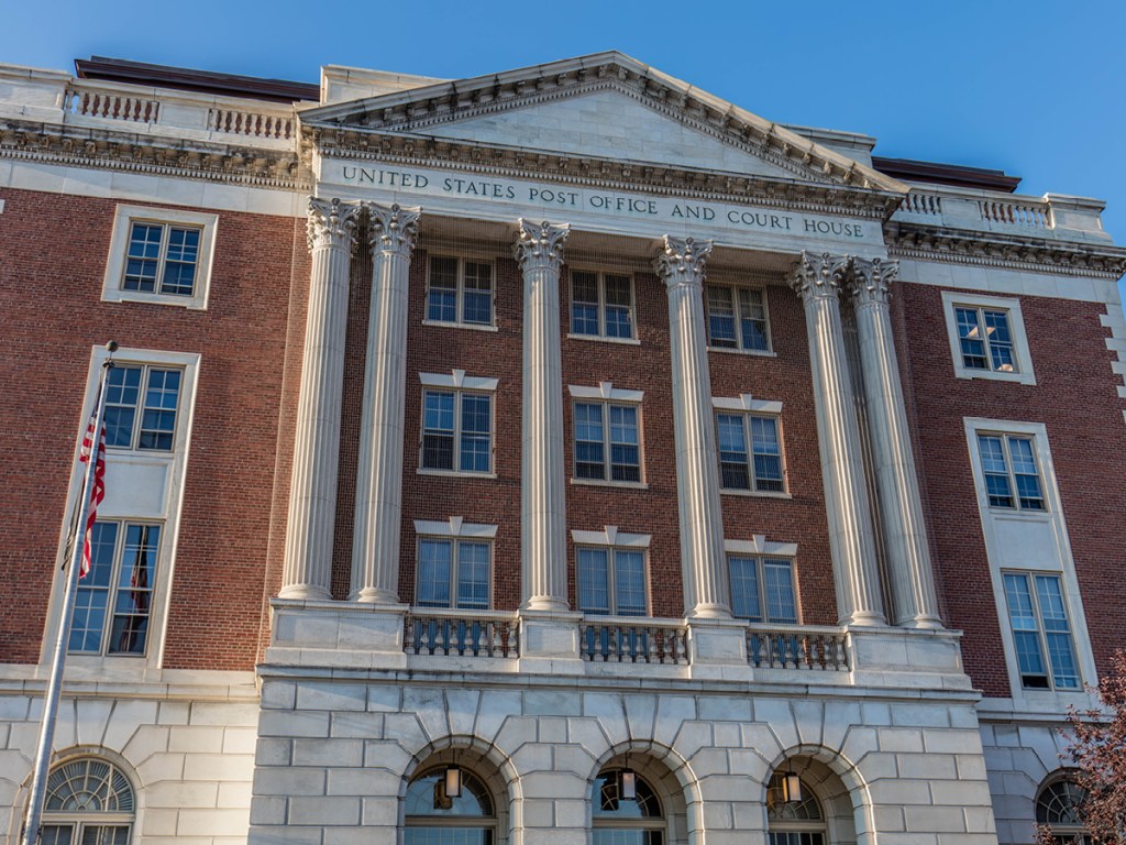 3rd defendant reaches plea deal in murder-for-hire plot that killed ...