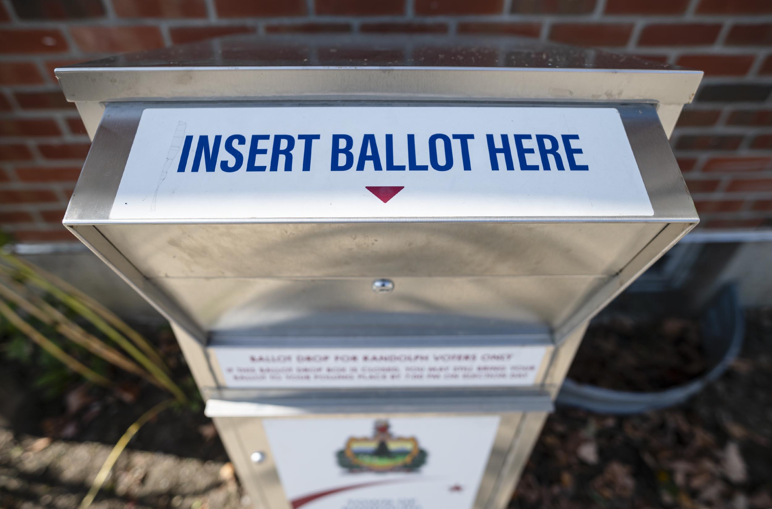 Voter checklist error prompts call for revote in Pownal House race ...