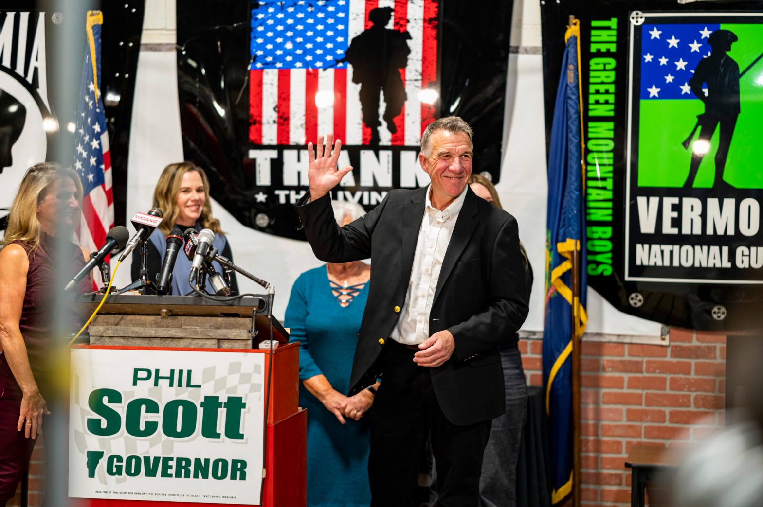 Gov. Phil Scott easily wins reelection to a 5th term — and breaks the ...
