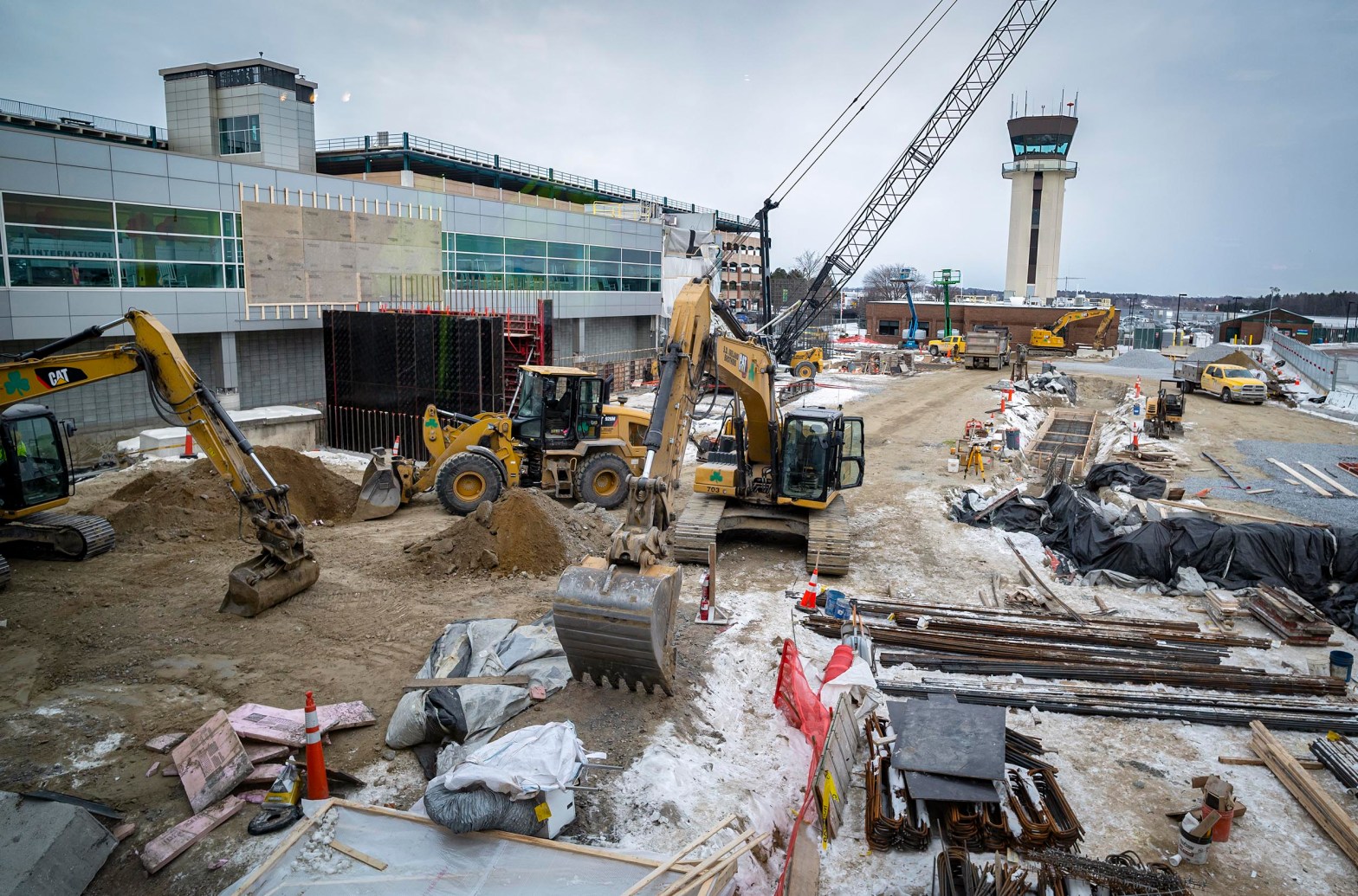 Burlington airport hopes to capture growing demand. But it’s up against ...