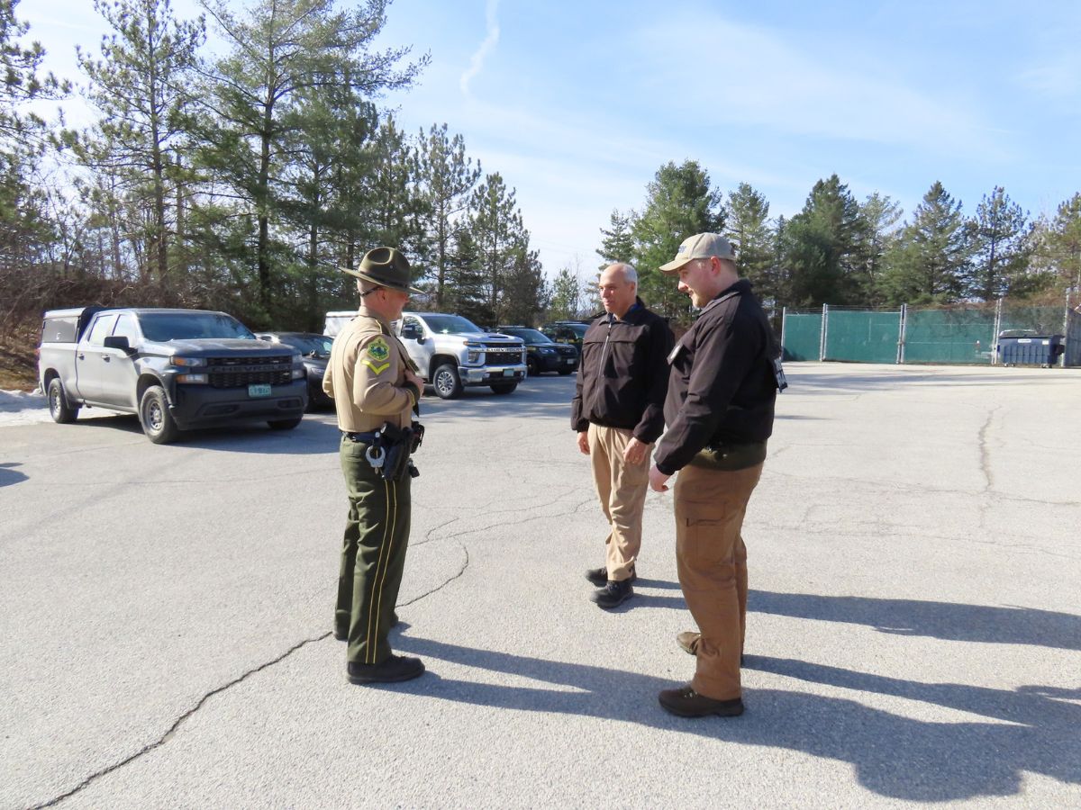 Mental health professionals support law enforcement to build safer ...