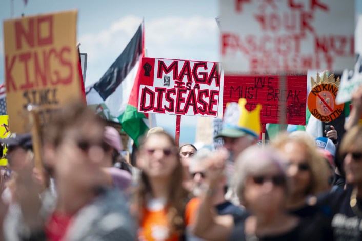 ‘No Kings Day’ draws more than 16,000 to Burlington to protest Trump ...