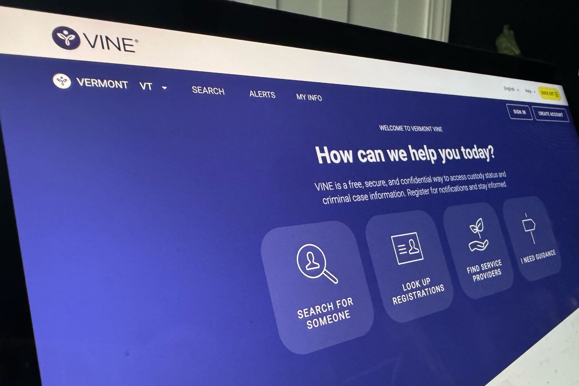 Officials continue to disagree over improving alerts to crime victims ...