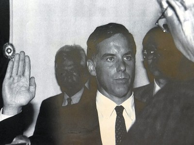 Howard Dean says it’s time to pass the torch. So why is he still ...